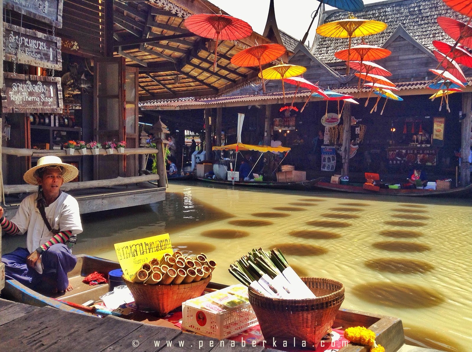 PATTAYA FLOATING MARKET