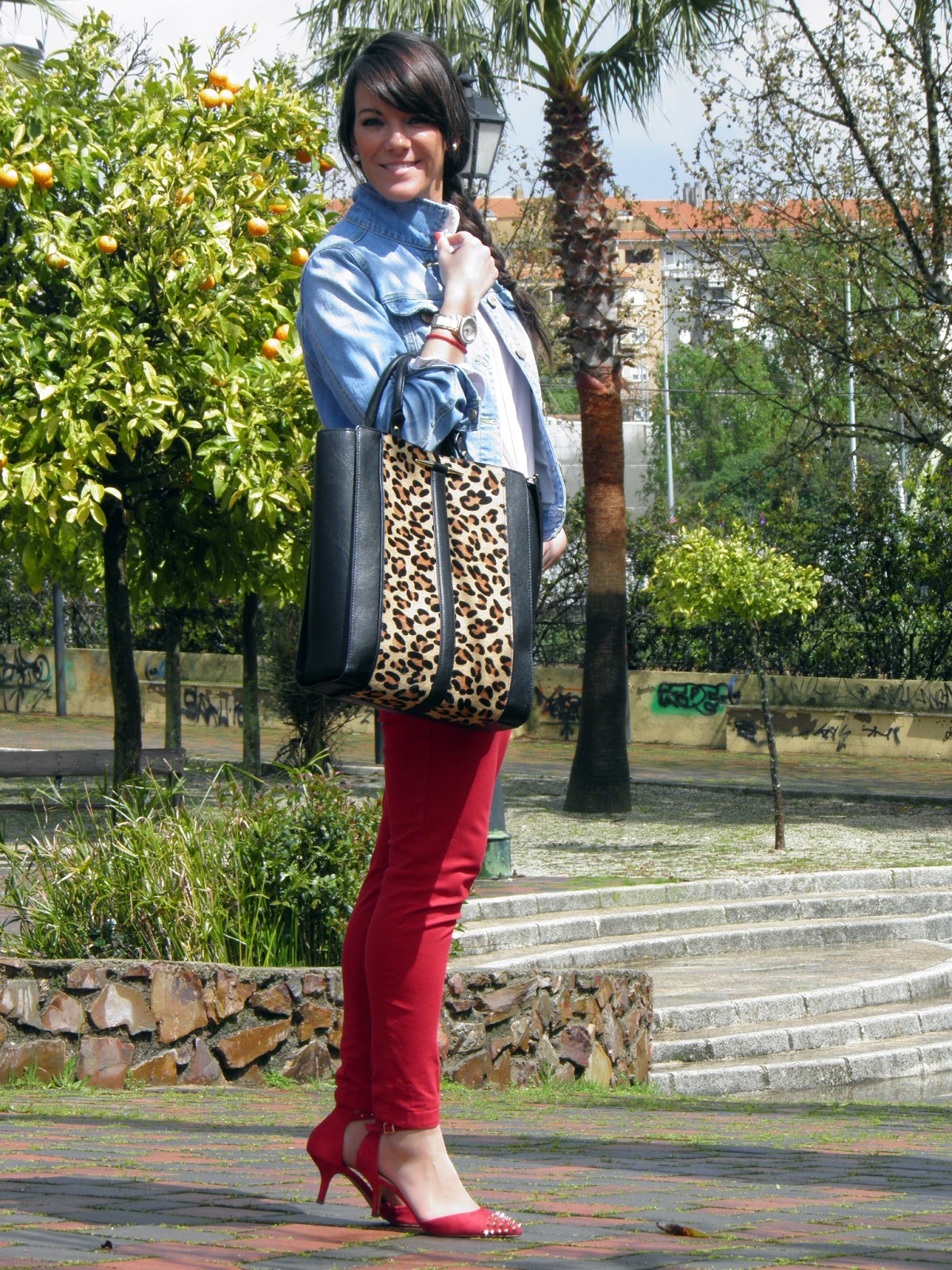 Cositas monas: Red & denim