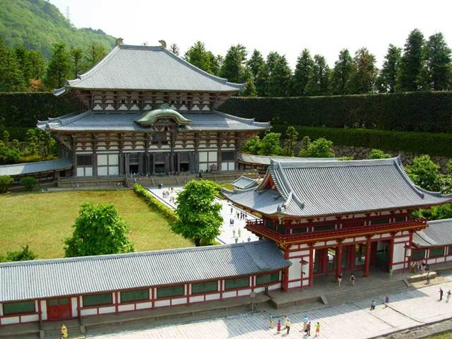 PAVAN MICKEY: Great Eastern Temple in Japan's