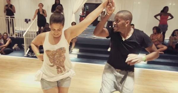 Video: Funana di Manu di Tarrafal inspira dançarino y professor di ...