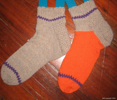 The Ravell'd Sleave: Friday FOs - Two, Count 'Em, Two!