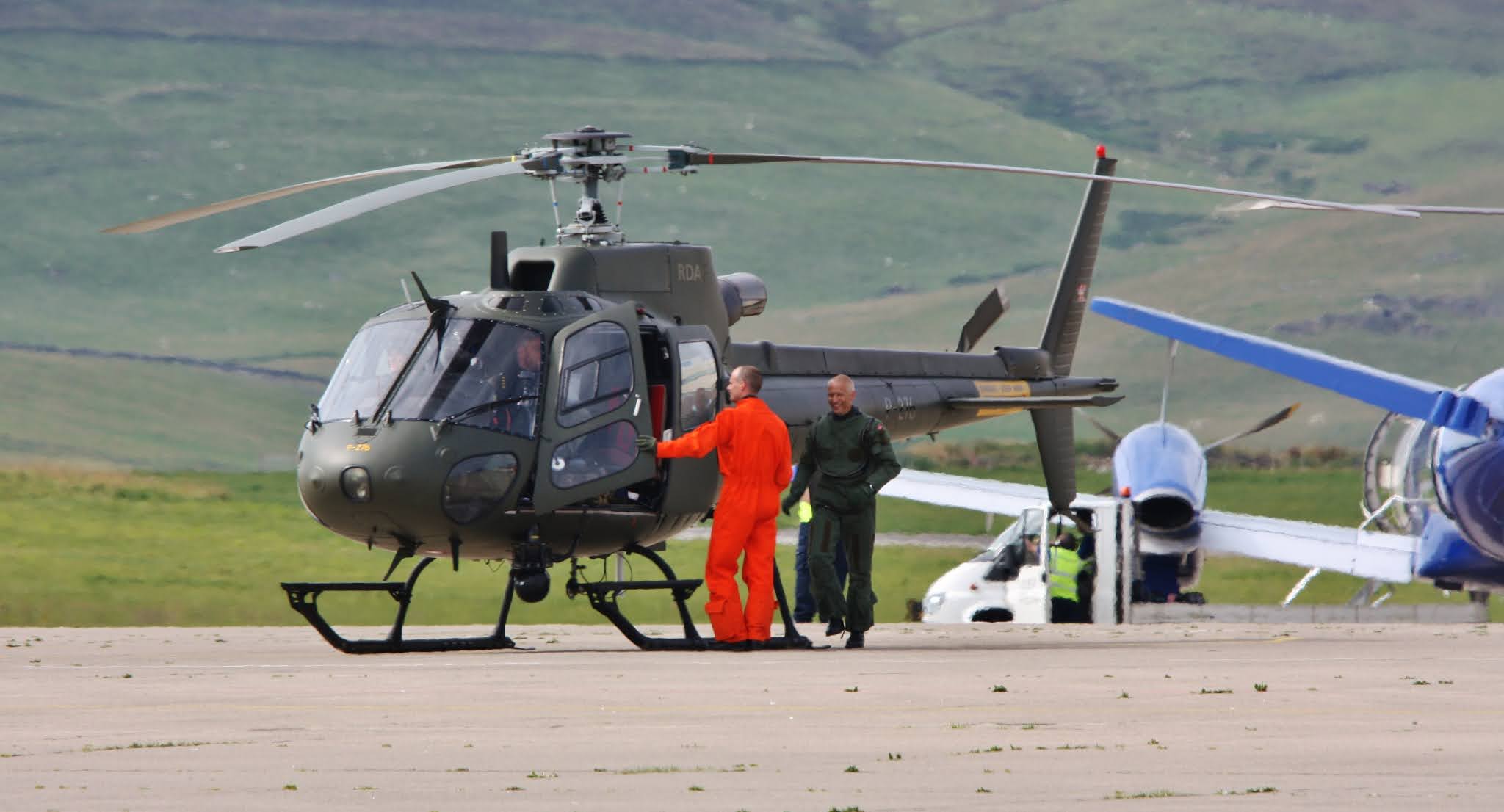 Eurocopter Fennec/Eurocopter AS550 Fennec/Eurocopter AS555 Fennec 2 ...