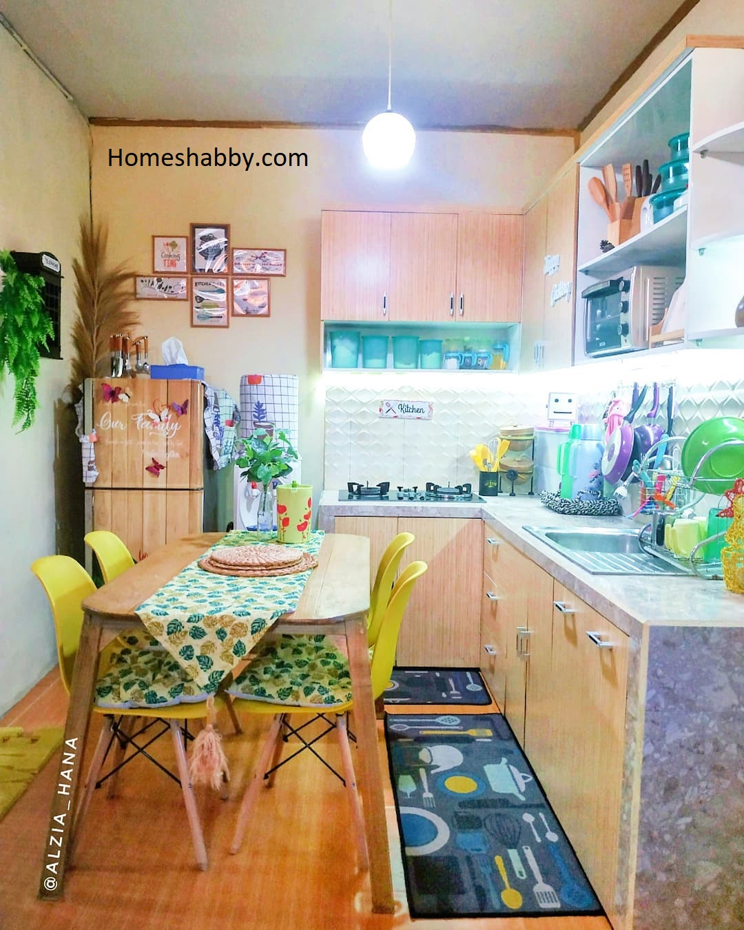 7 Inspirasi Gambar Dapur dengan Kitchen Set Minimalis ~ Homeshabby.com ...
