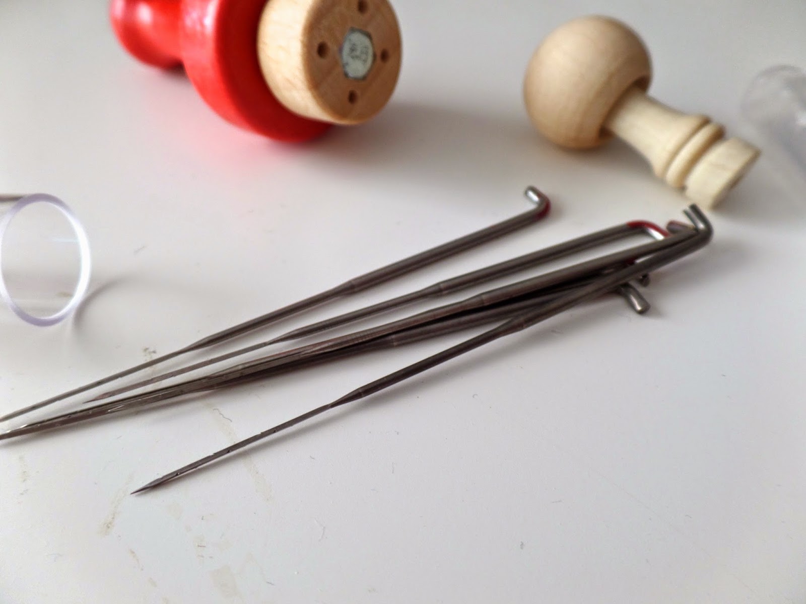 Addicted to Making: Needles, wool and the blue duck...