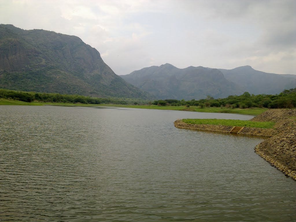Tamilnadu Tourism: Pilavakkal Dam, Vathirairuppu (Watrap), Virudhunagar