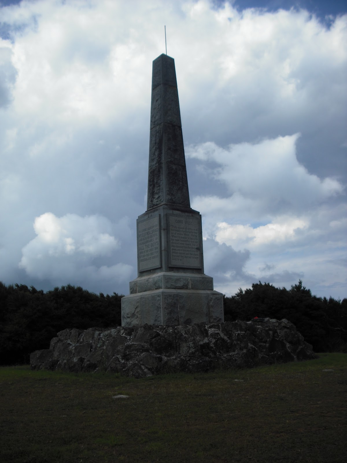 100 NZ World War One Memorials 1914-2014: Memorial to Wesley Neal Spragg - Kaitarakihi Park near ...