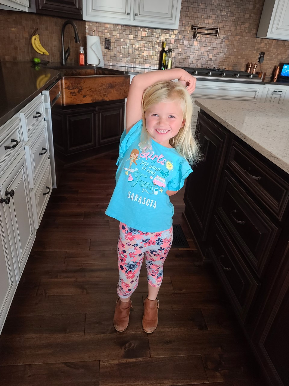 I AM RANDi WITH AN i