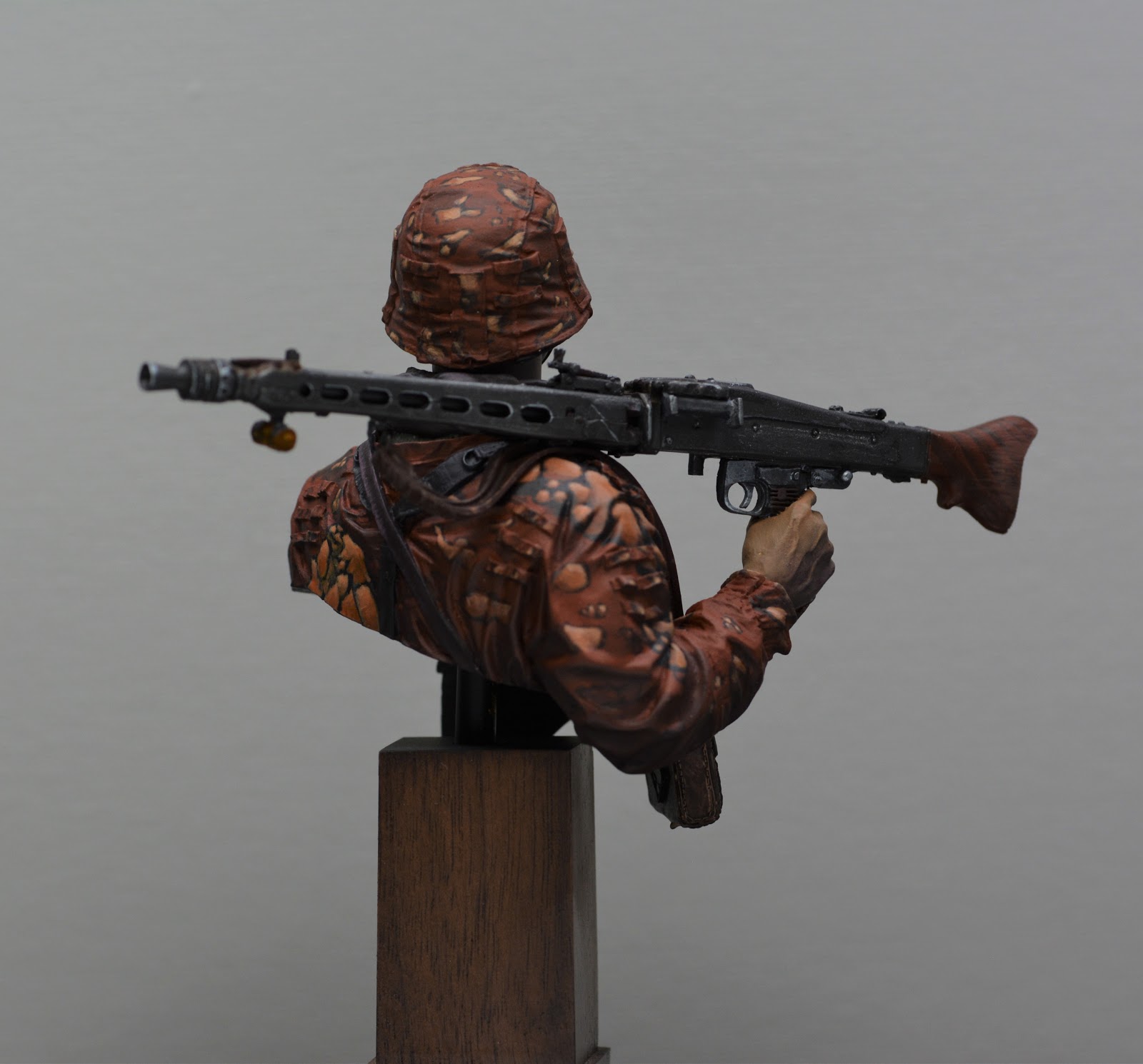 MASSIVE VOODOO: FIN: German Machine Gunner