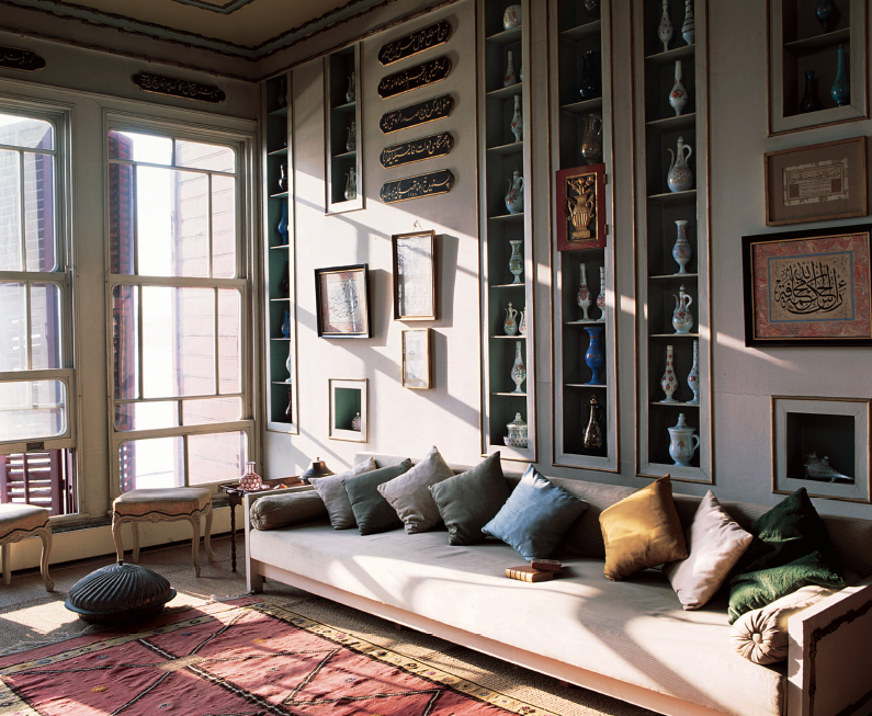 Eye For Design: Decorating With Divans