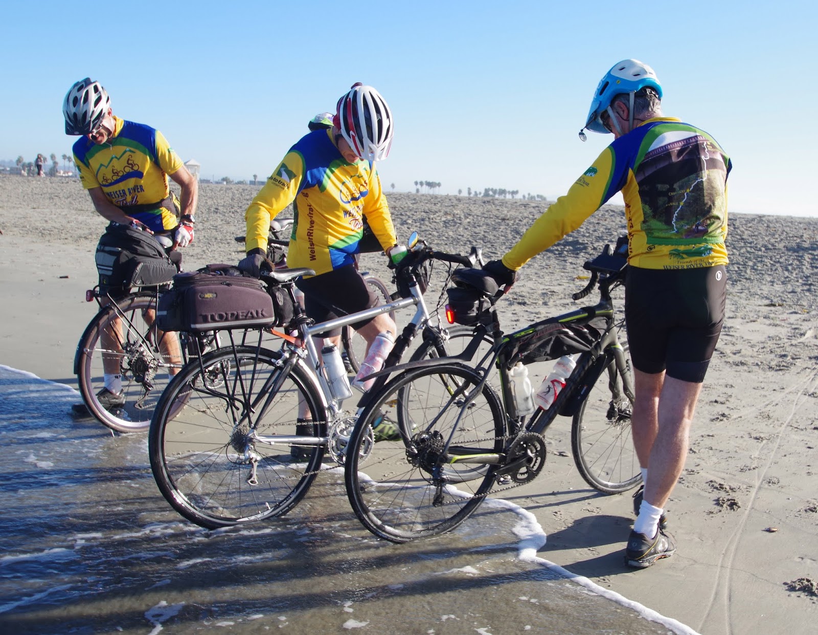 Kindred Spirits Tackle Southern Tier Cycling Route Across USA ...