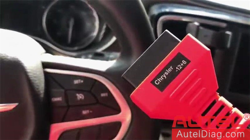 Autel Diagnosis scanner: How to use Autel Chrysler 12+8 Adapter