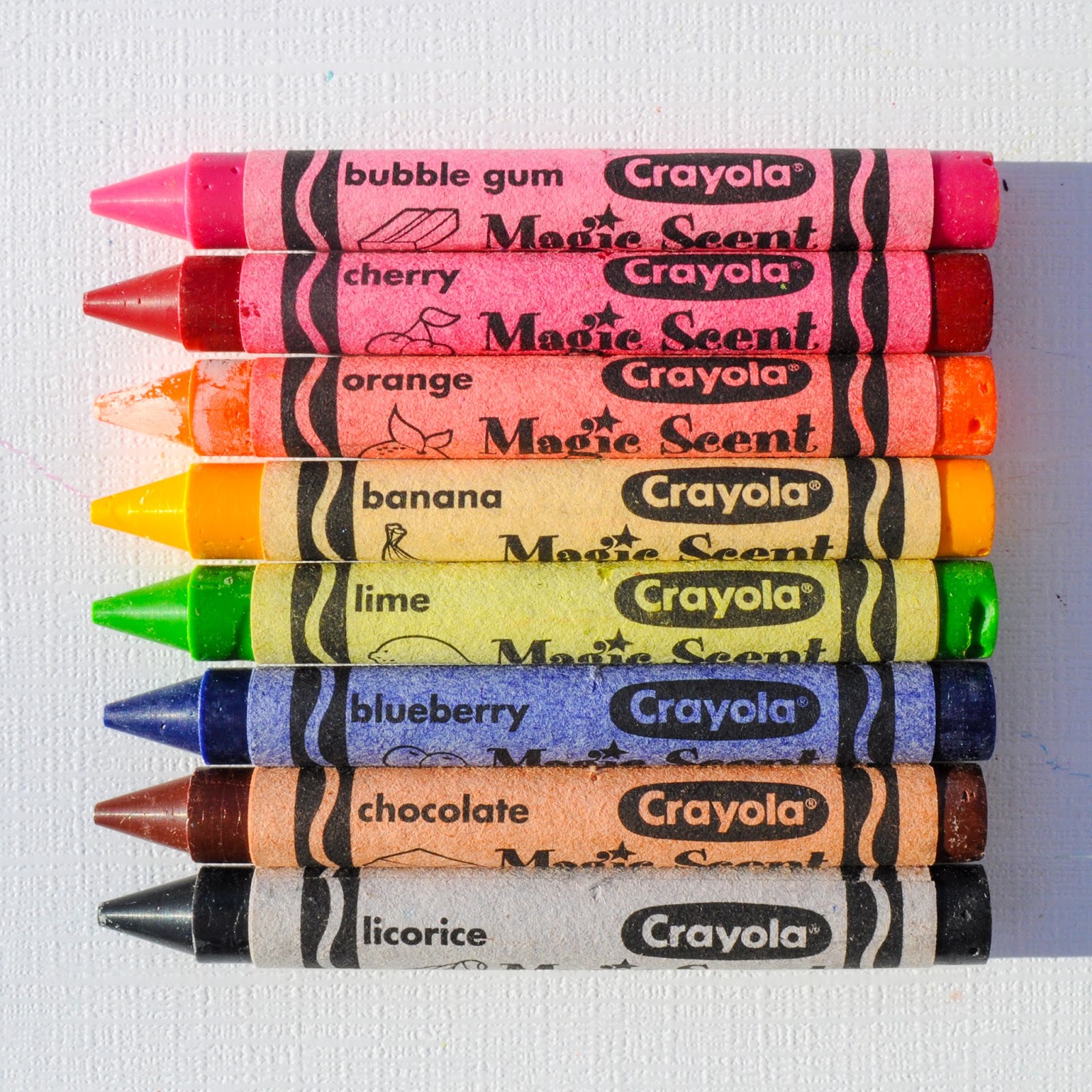 Crayola Magic Scent Crayons: What's Inside the Box | Jenny's Crayon ...