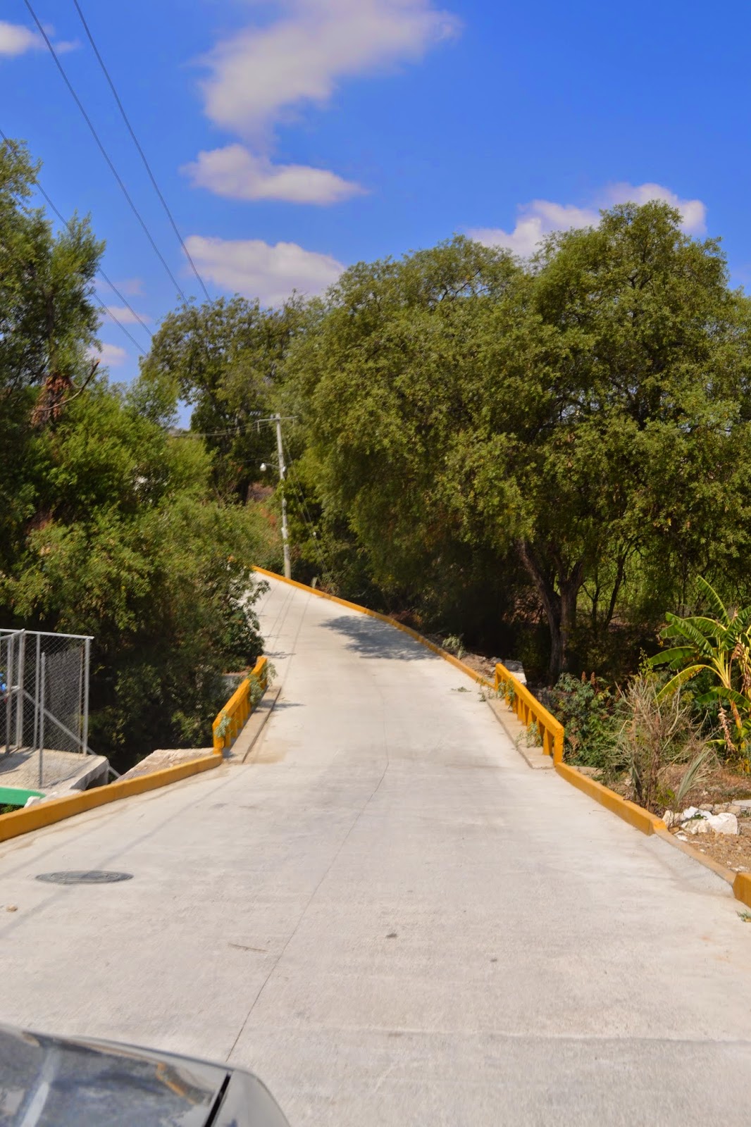 #Ahuatempan: Calles pavimentadas y canchas para La Concepción