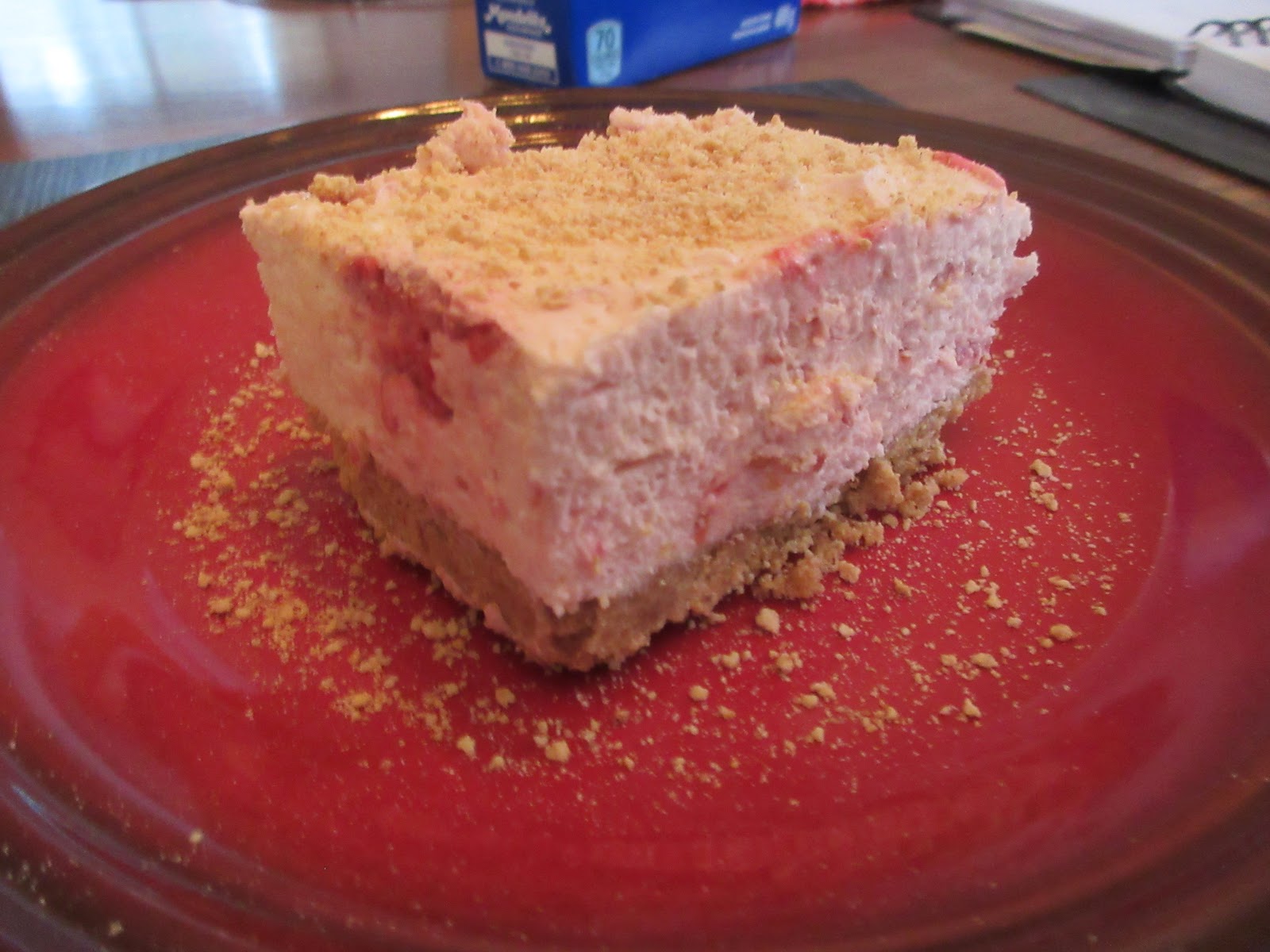 Au goût du jour: MOUSSE FRUITÉE SUR CROÛTE DE BISCUITS GRAHAM
