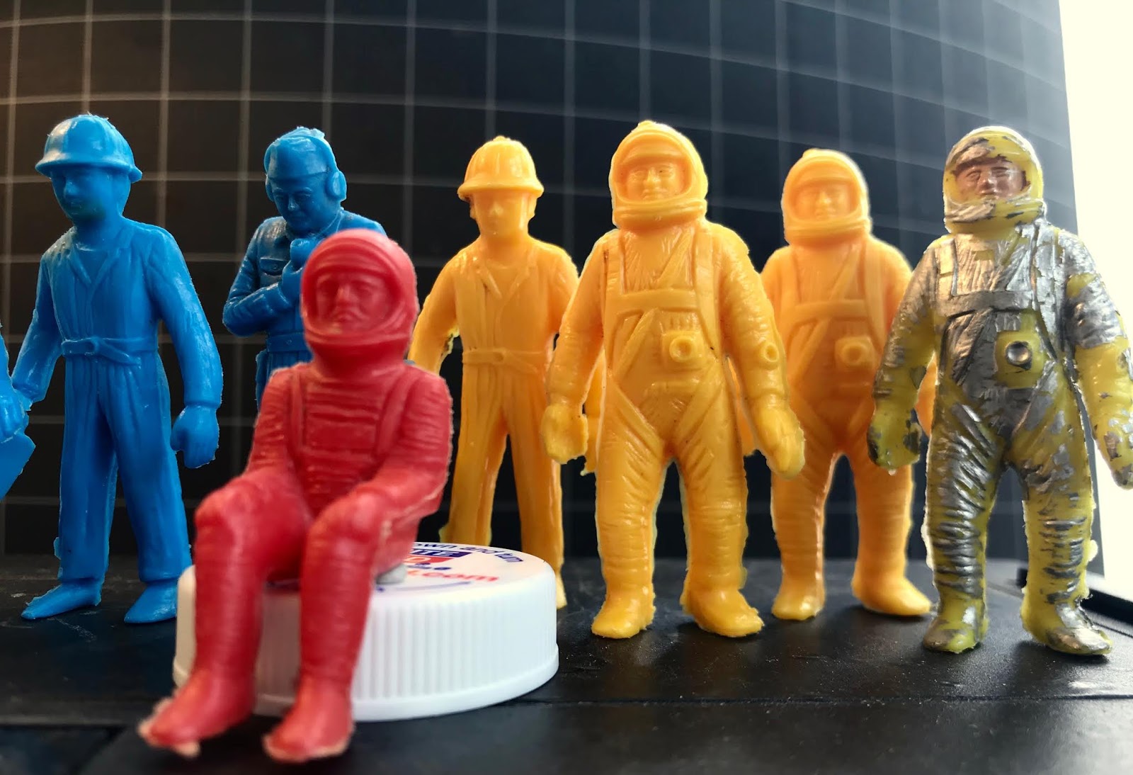 Space Garage: Palmer Plastics Spaceman & Ground Crew Figures, Mid to ...