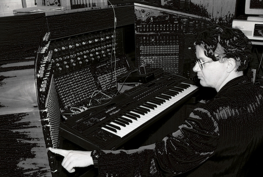 The Styrous® Viewfinder: Raymond Scott & his Electronium