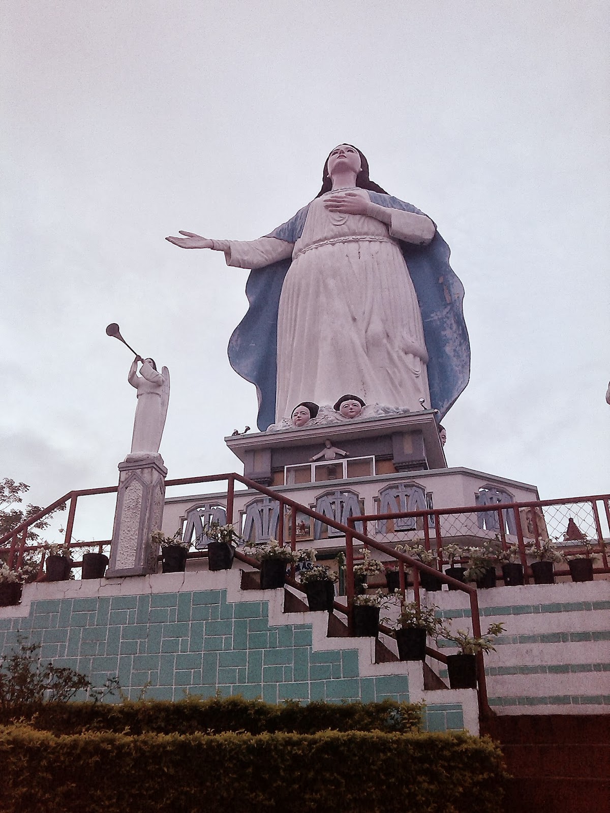 Mama Mary Shrine in Jalleca Hills , Maasin City, Southern Leyte ...