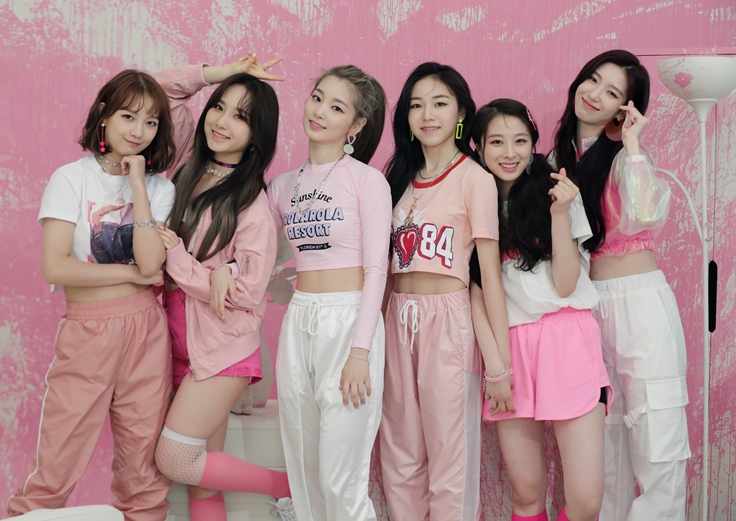 Rocket Punch、5月17日に新曲「Ring Ring」でカムバック？ 突然のネタバレ記事にファン騒然（IZ*ONEの2人の合流は ...