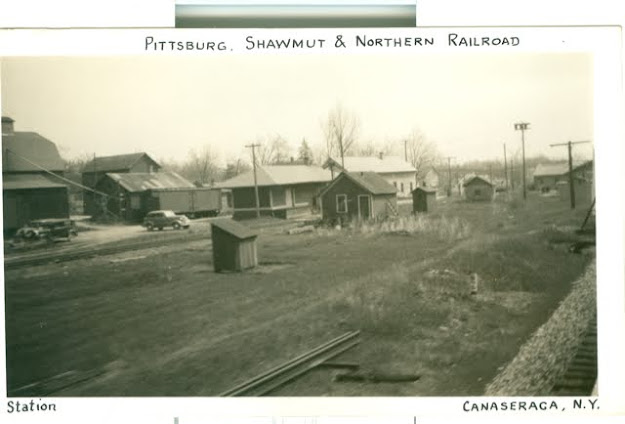 Vintage Railroad Pictures: Pittsburg, Shawmut & Northern Station ...