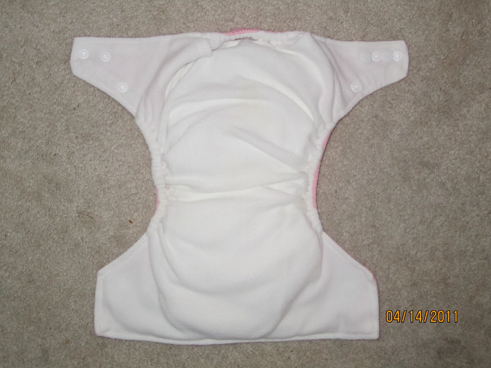 The Mommy Goods: DinkleDooz OS Diaper Review and Giveaway