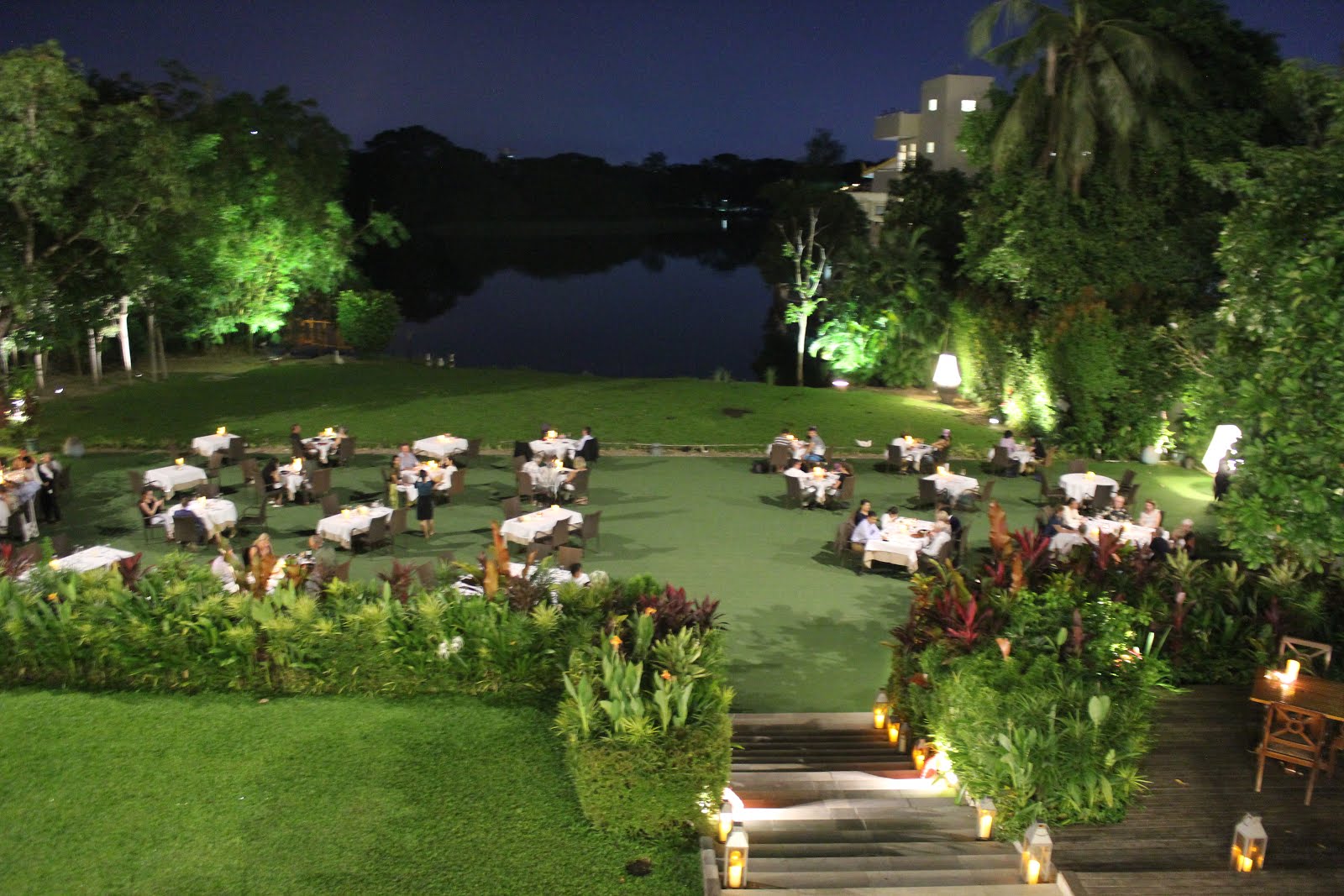 Stay, Stray, Play and Feast: Inya Lake: Serene Lakeside Walk Yangon ...