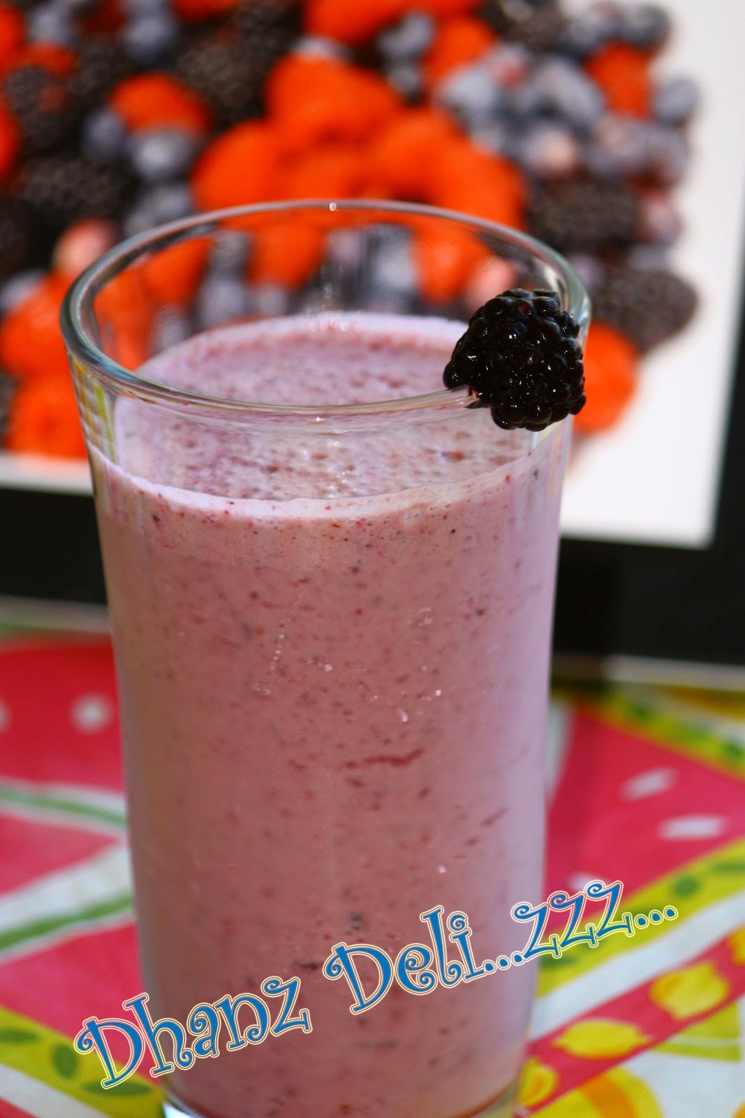 Dhanz Deli...zzz.....: Mixed Berry Lassi