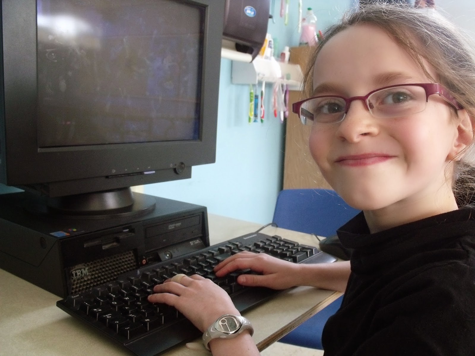 Cassandra Cyr's Instagram, Twitter & Facebook on IDCrawl