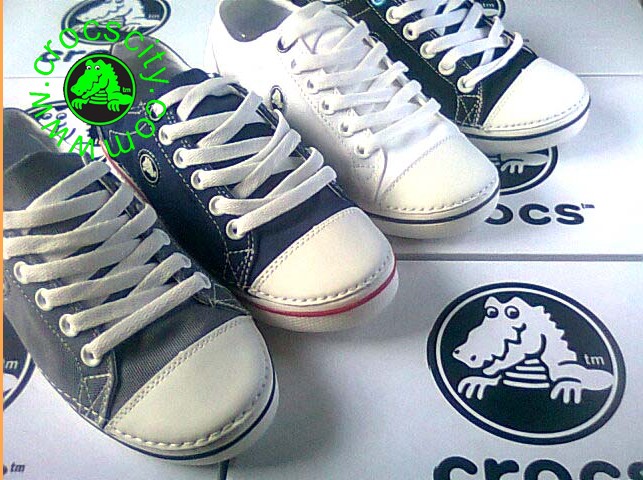 Photo Gallery: CROCS Hover Lace Up