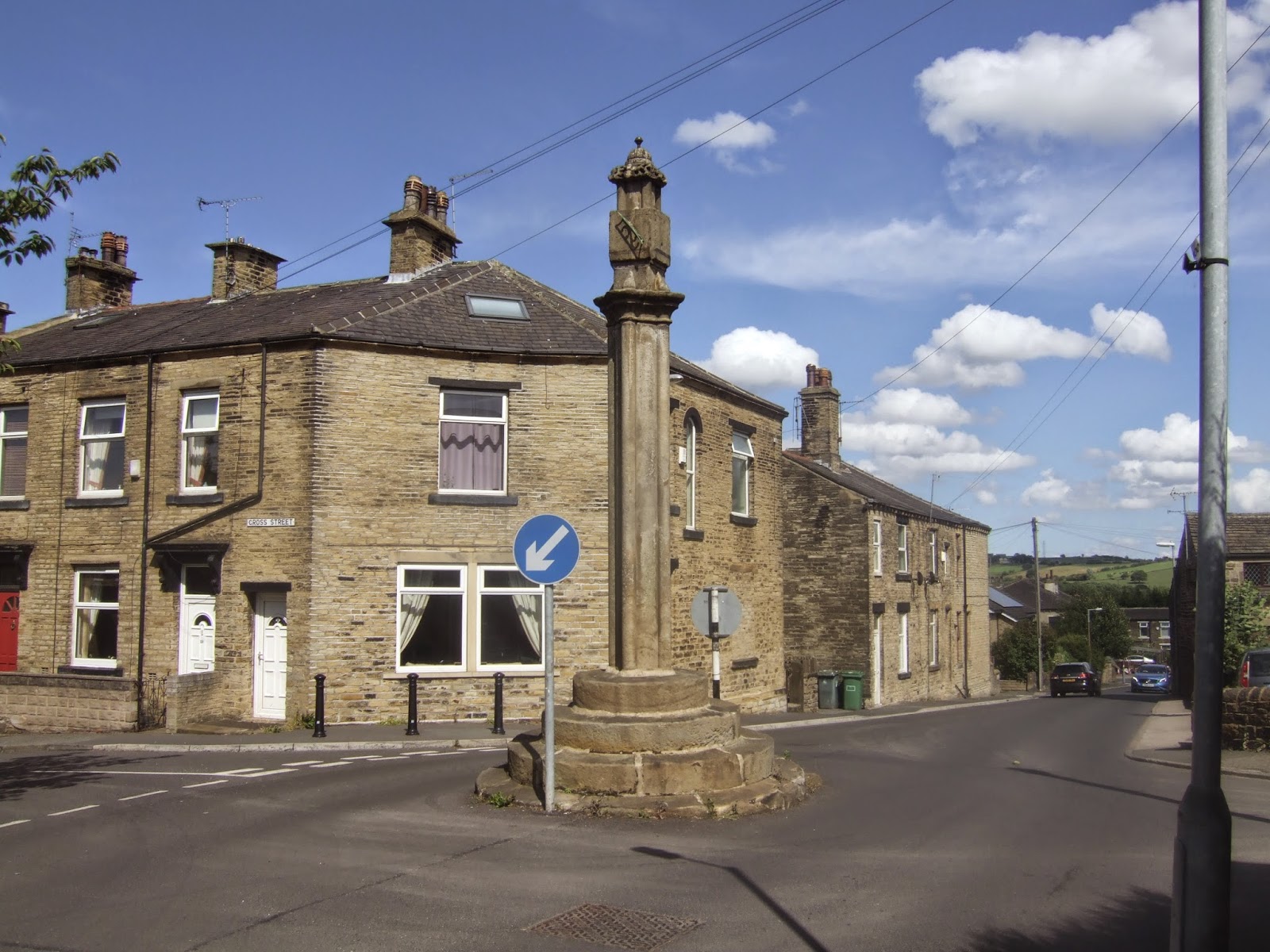 1,000 Miles before I'm 40: Kirklees Way #2: Birchencliffe to Oakenshaw ...