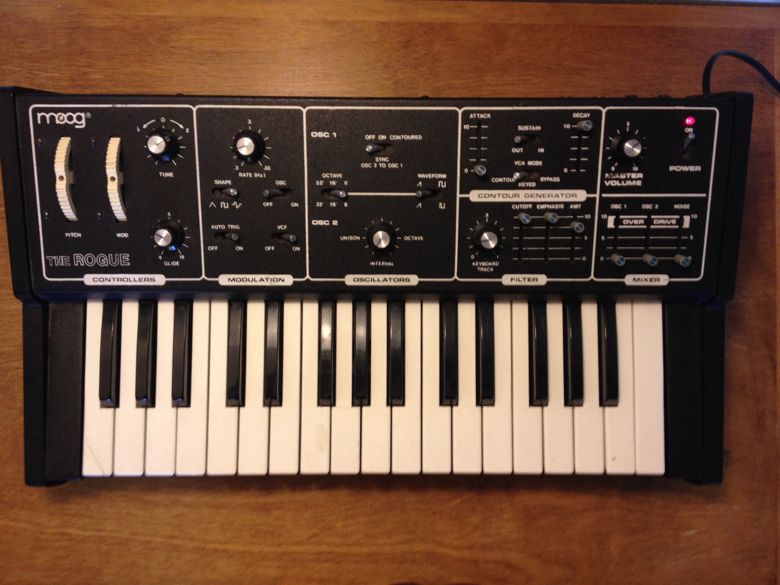 MATRIXSYNTH: MOOG ROGUE Vintage ANALOG Synthesizer SN 5828