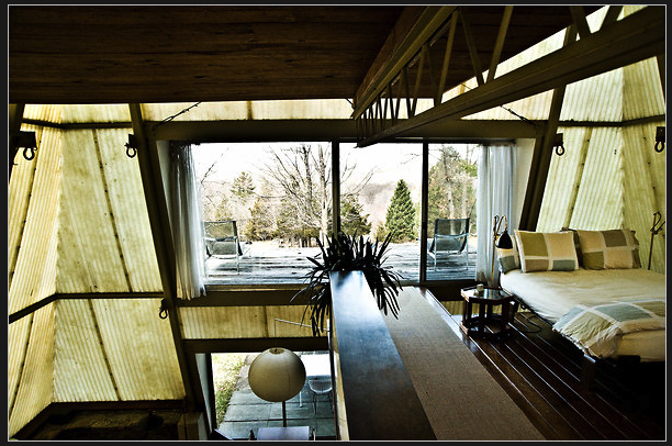 modern: Johansen's Pyramid House