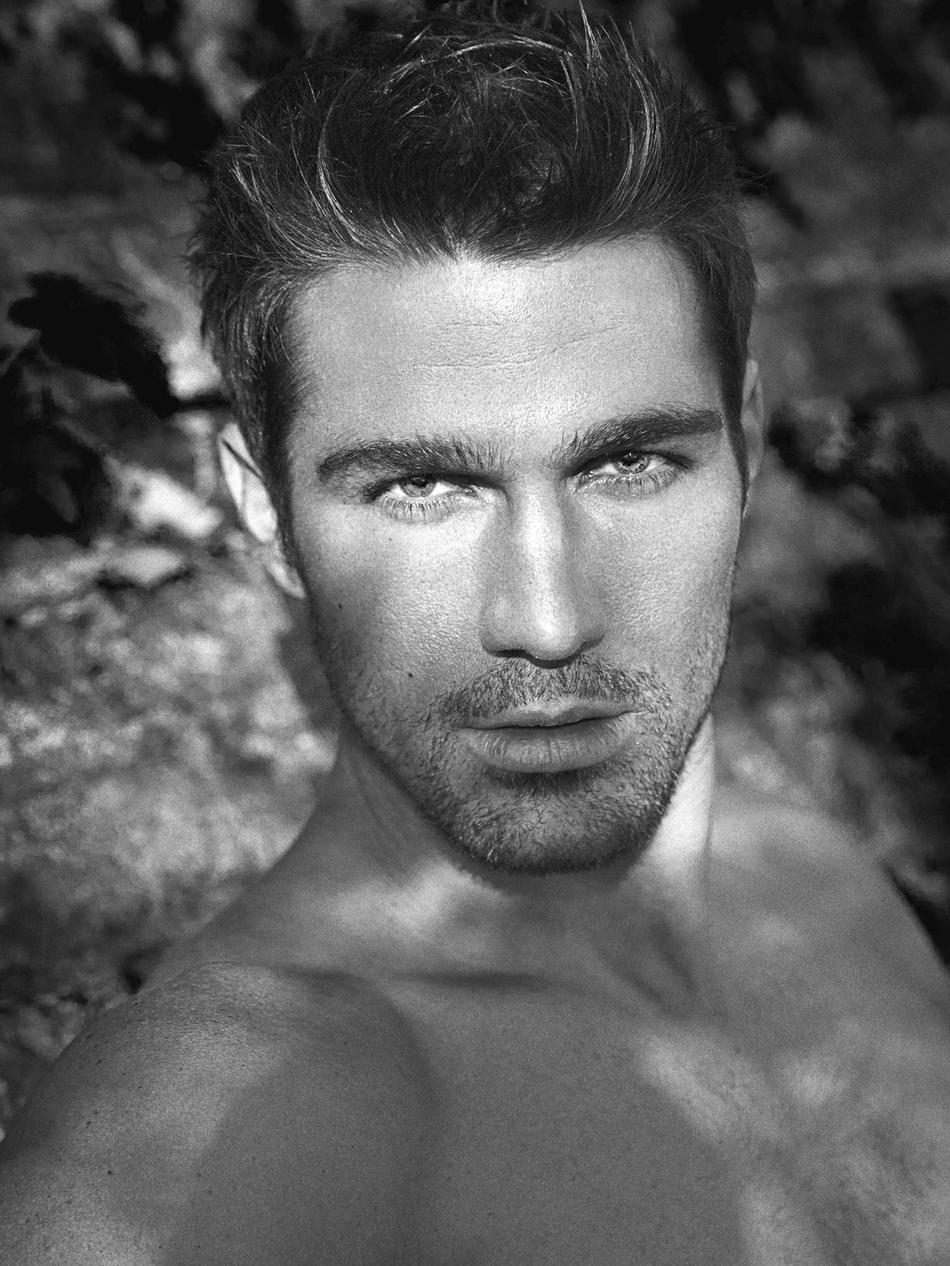 Eyecons: MODEL MONDAY: GORAN JURENEC