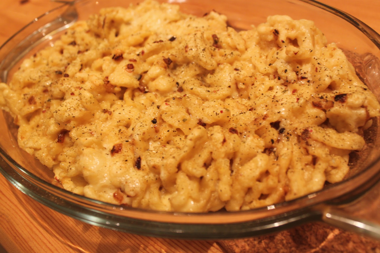 Tales of a Garlic and Onion Lover: Käsespätzle (Cheese Spaetzle)
