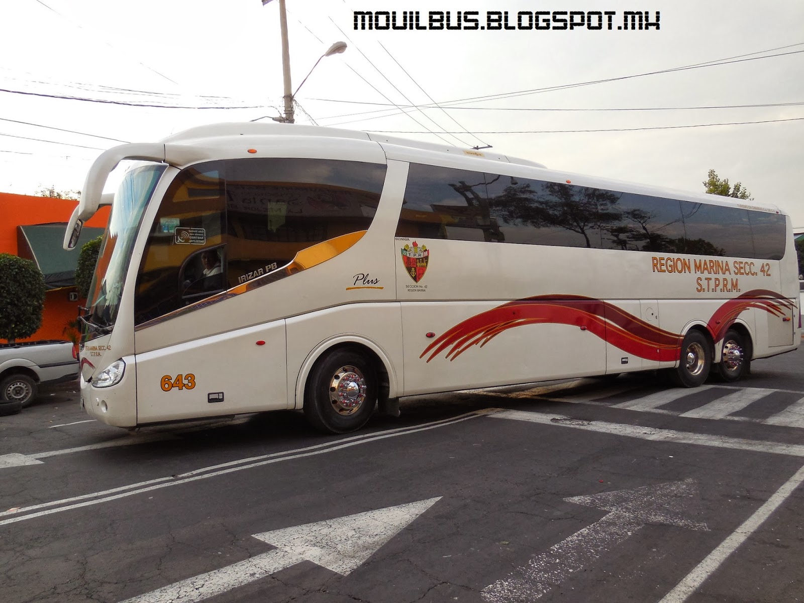 IRIZAR PB CONFORT TURISMO EN OMNIBUS.