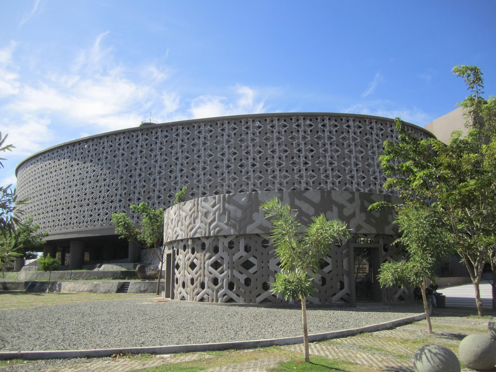 Putri Yunisari: Aceh Tsunami Museum