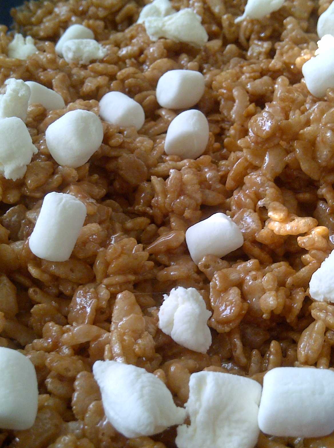 USASillyYaks: Hot Chocolate Rice Krispie Treats