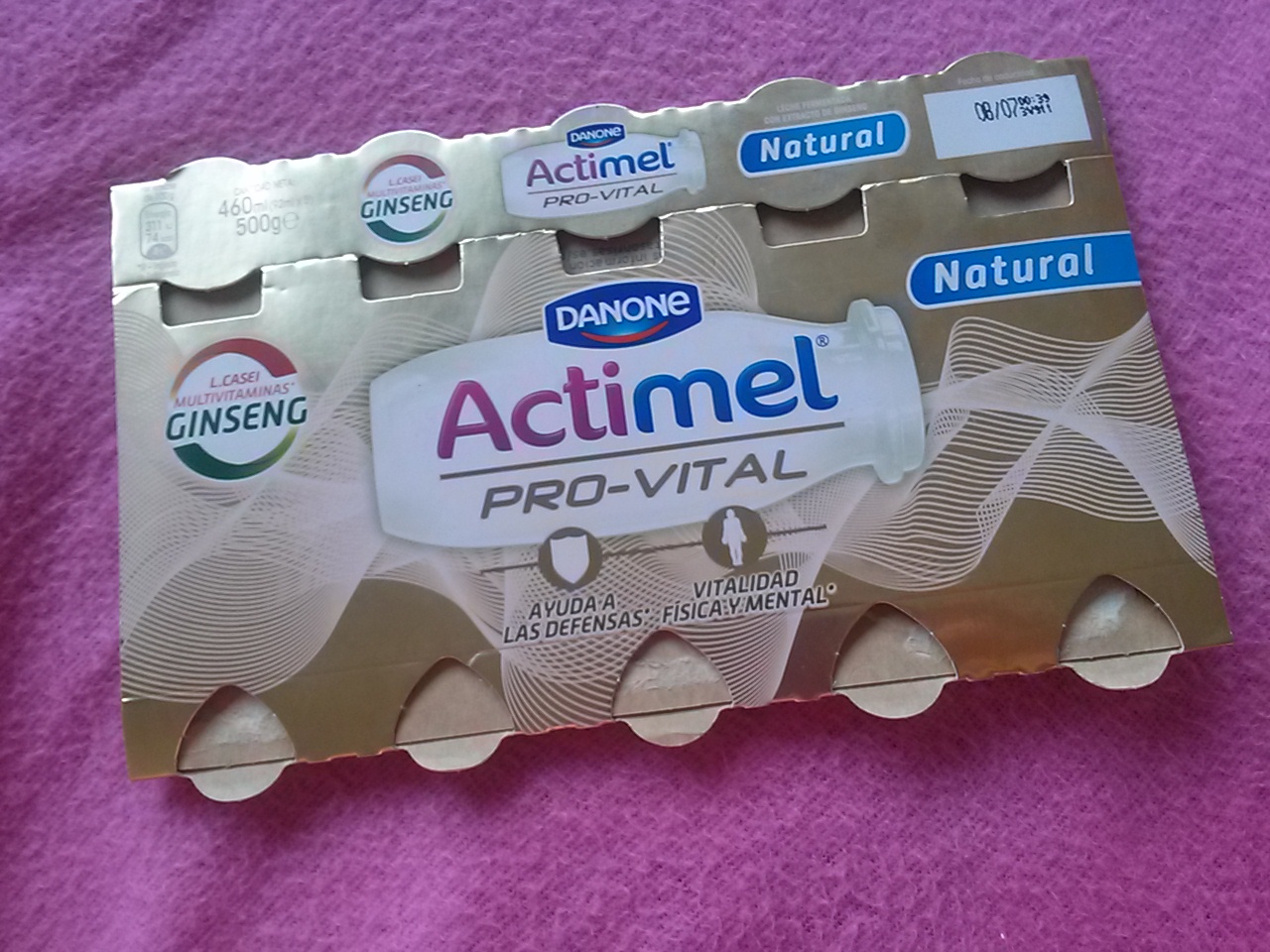 i.pensieri.di.mercesori: Actimel Pro-Vital con Ginseng de Danone
