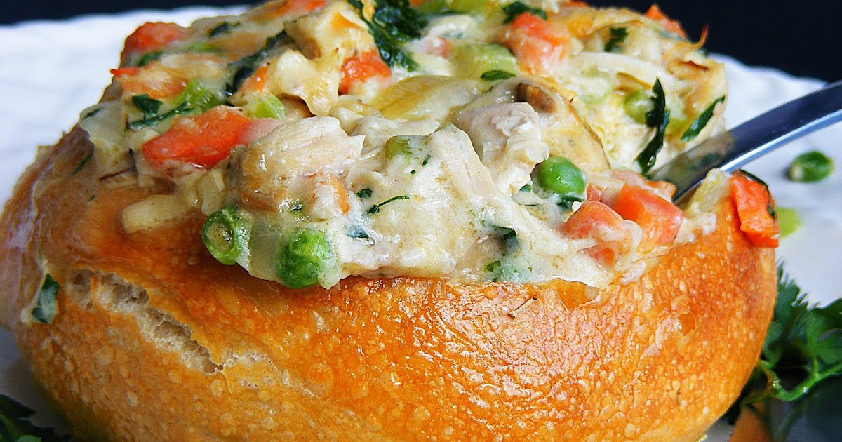 Food and lens: Creamy Chicken Bread Bowl.