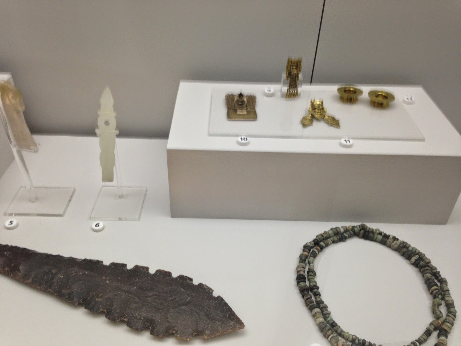 The History of Jewellery: Aztec Jewelry