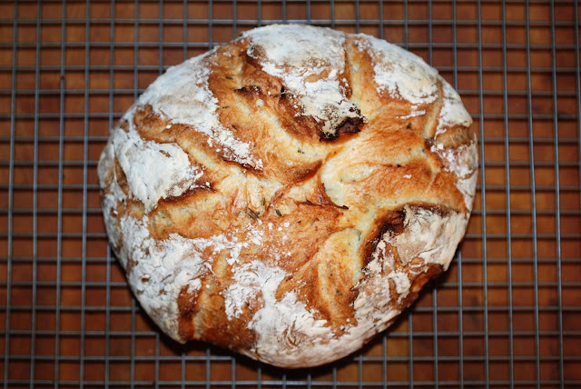 Crusty Garlic Rosemary Bread