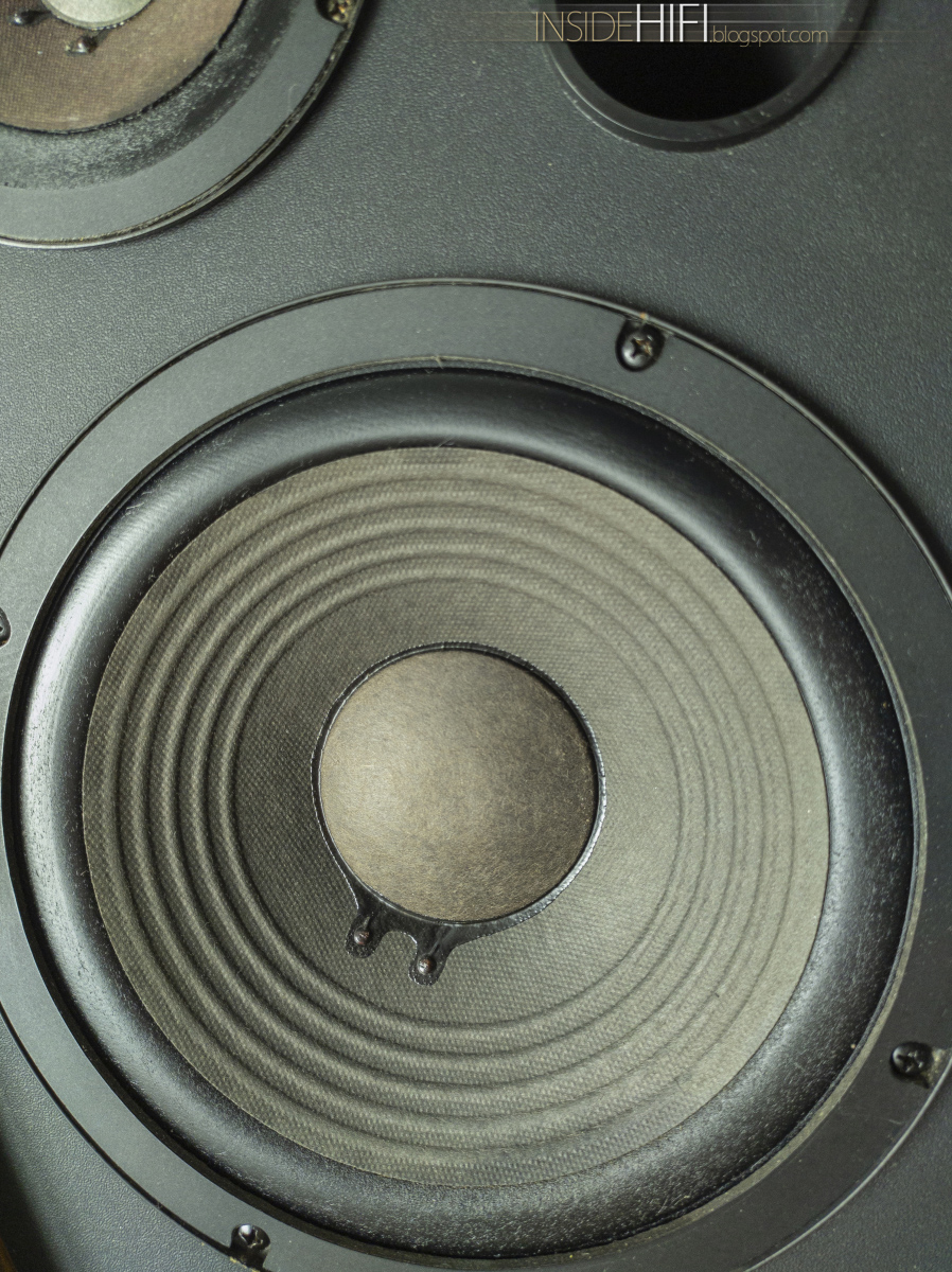 Inside Hi-Fi: JBL J320