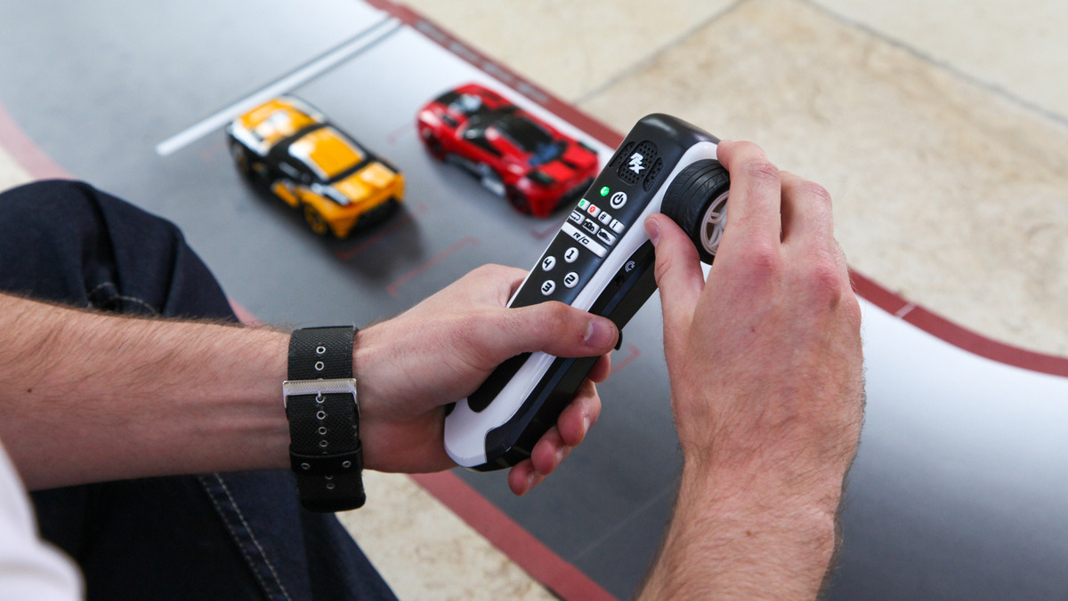 REVIEW: Real FX Racing | The Test Pit