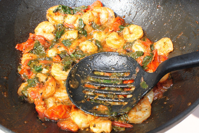 Cappellini Spinaci Pomodoro Alla Romana | What's Cookin' Italian Style ...