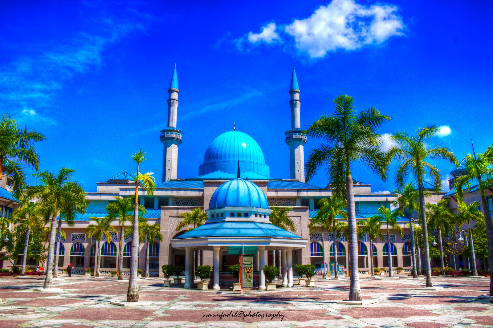 NAIMFADILPHOTOGRAPHY: IIUM MOSQUE~