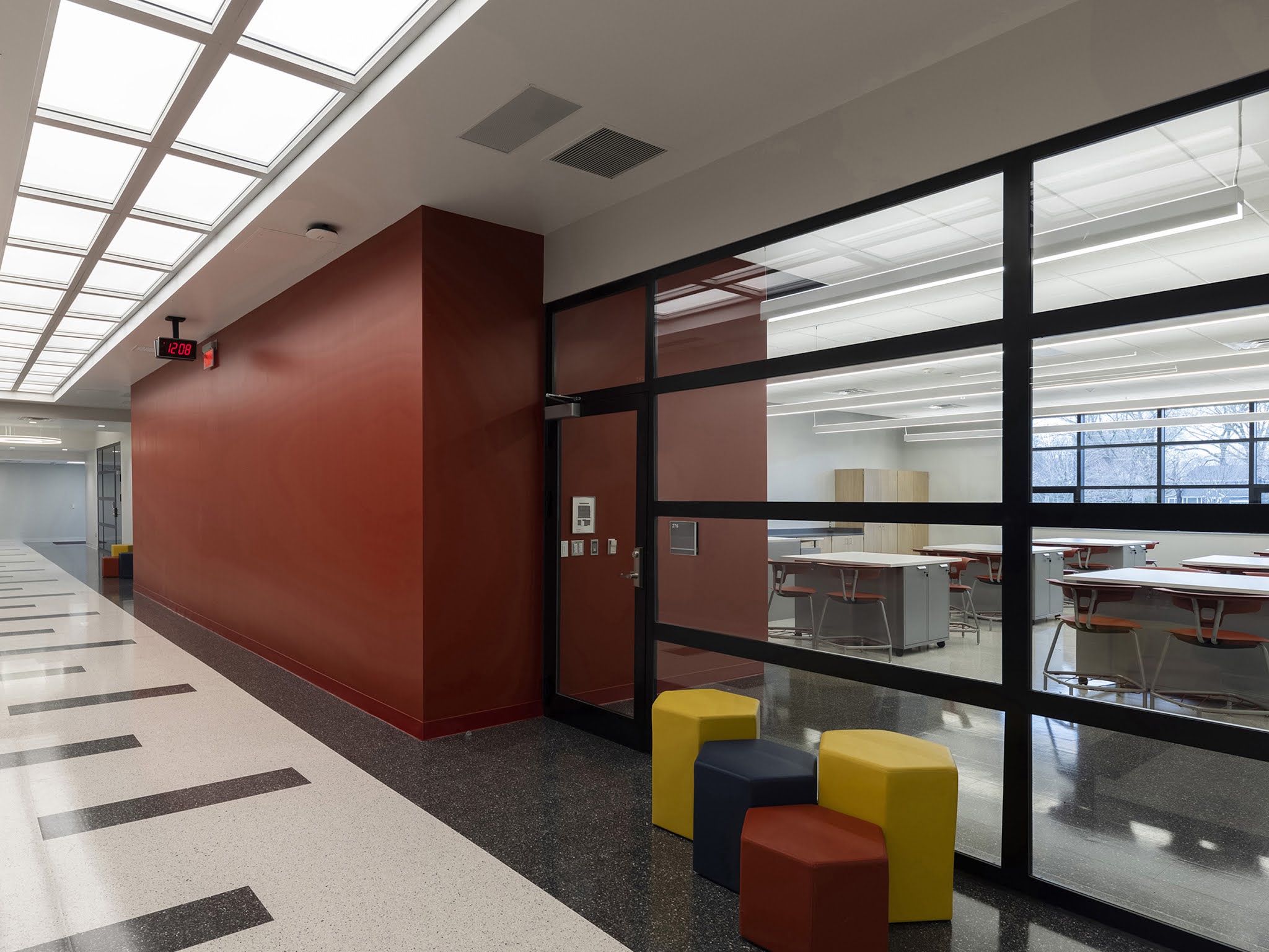 Artificial Sunlight Gets Boost from LED Windows - LED news