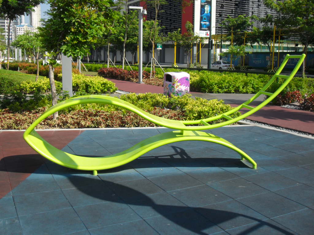 Little Miss Pinay Crafter: Weekend Tidbits: Terra 28th Playground at BGC