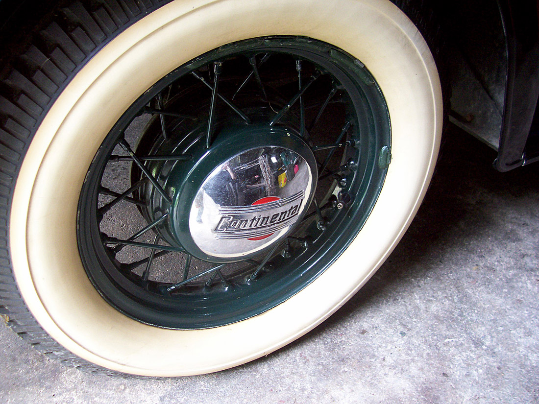 casey/artandcolour: 1933 Continental—3 Owners, 50,000 miles!