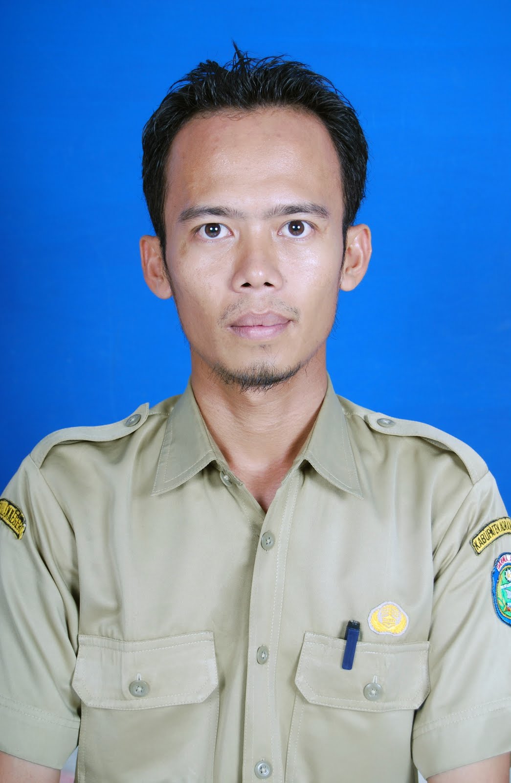 SD Negeri Sukareja: GAMBAR KEPALA SEKOLAH, GURU DAN DEWAN SEKOLAH