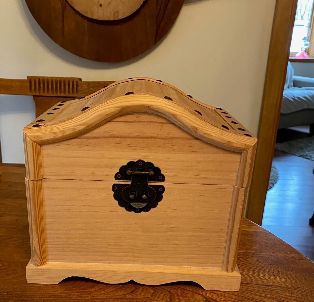 Upcycled Goodwill Treasure Chest Box Upcycle & 15 More Box Makeovers ...