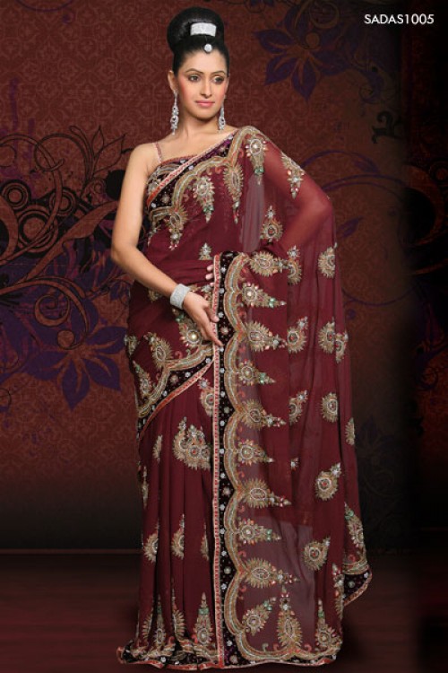 Latest Pakistani Indians & Arabic mehndi design jewelry & dresses ...